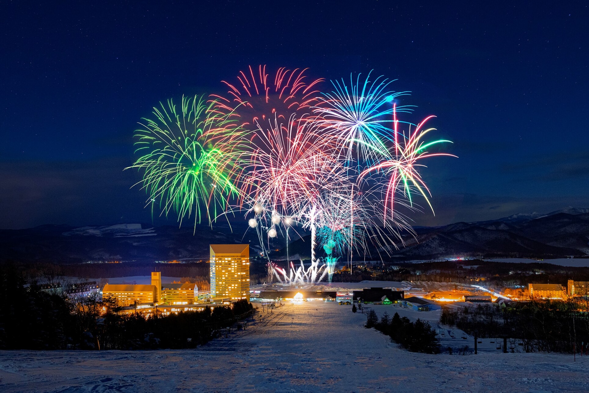 2025年12月31日、年越し花火『2025/26 APPI Countdown HANABI』開催決定！（12/19更新） - 安比高原